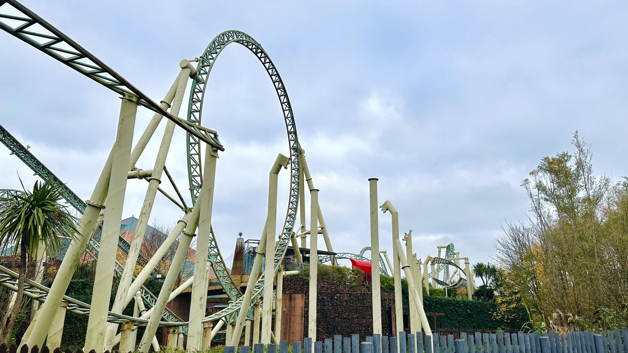 Colossus at Thorpe Park - RETRACK! | Ross Explores